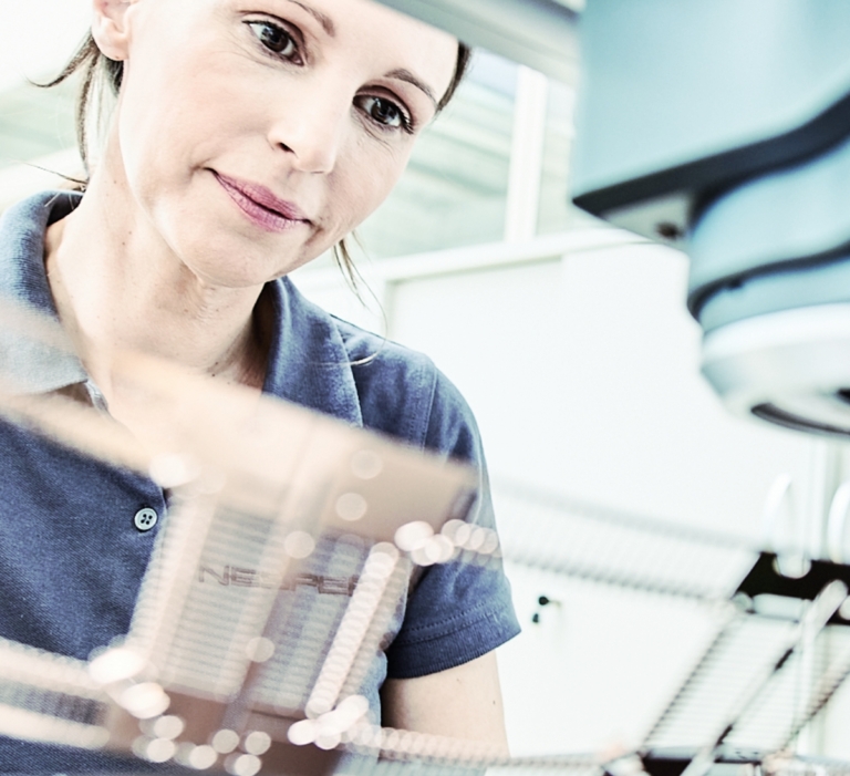 Your innovative partner for stamping technology, plastic hybrid ...